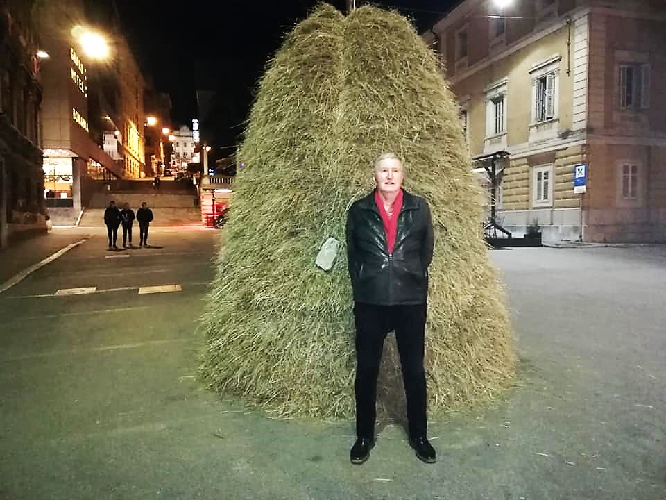 "Stog sijena" dobio noćnog čuvara? "Dežurstvo je od 19 do 7 sati ujutro ...