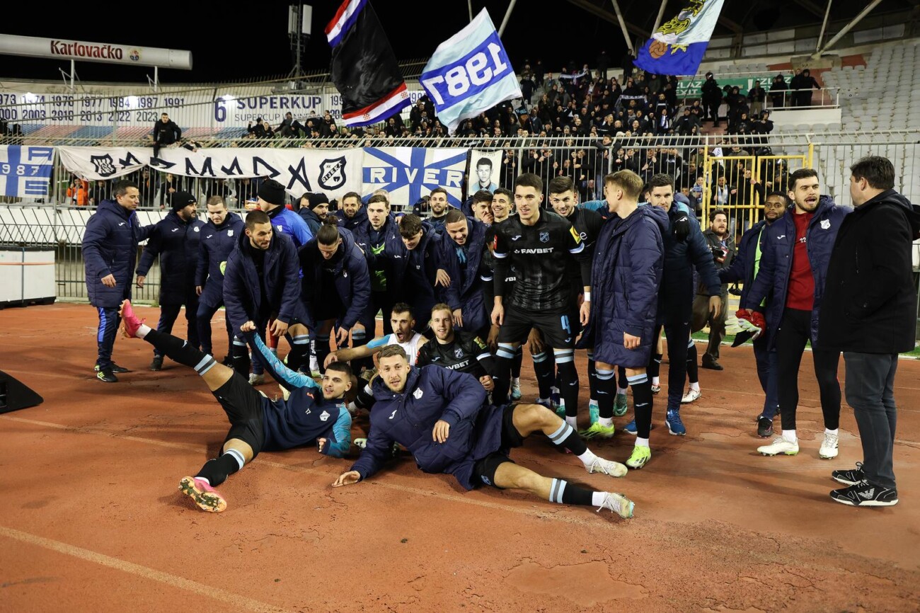 Kakve scene na Poljudu: Pogledajte kako su igrači Rijeke ispred Armade ...